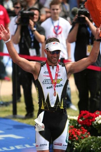 Richard Ussher Sets New Ironman Record - Tineli